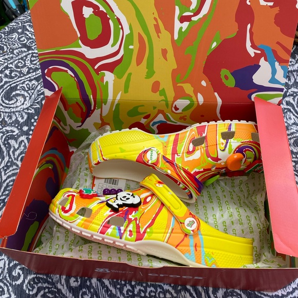 CROCS | Shoes | Crocs Trix Limited Edition Mens 1 | Poshmark